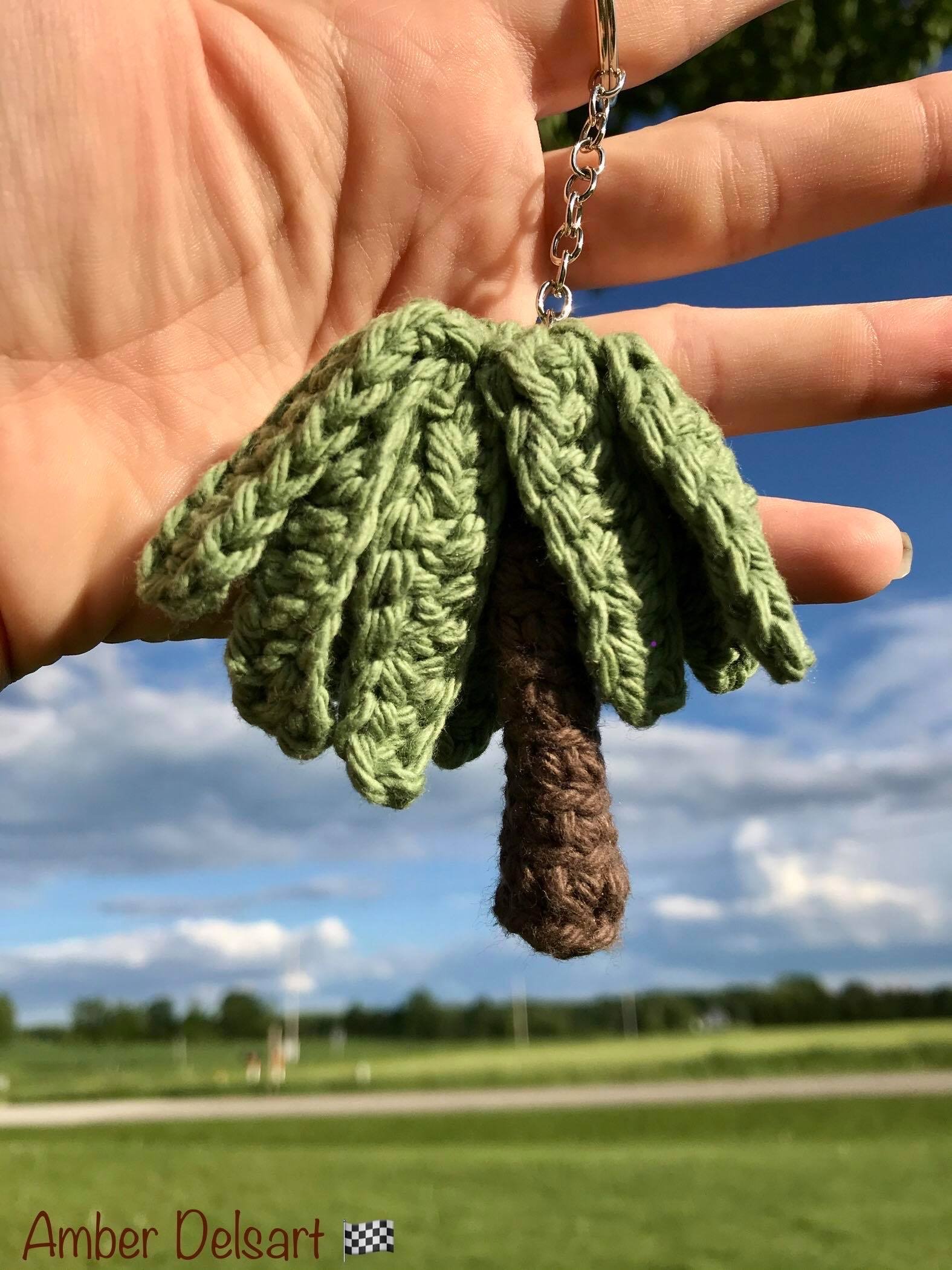 Palm Tree Key Chain - Free Pattern - Through The Loop Yarn Craft
